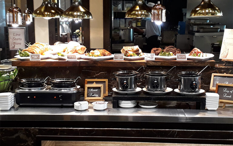 A Detailed Guide to Mindful Eating at Buffets - Taste of SG
